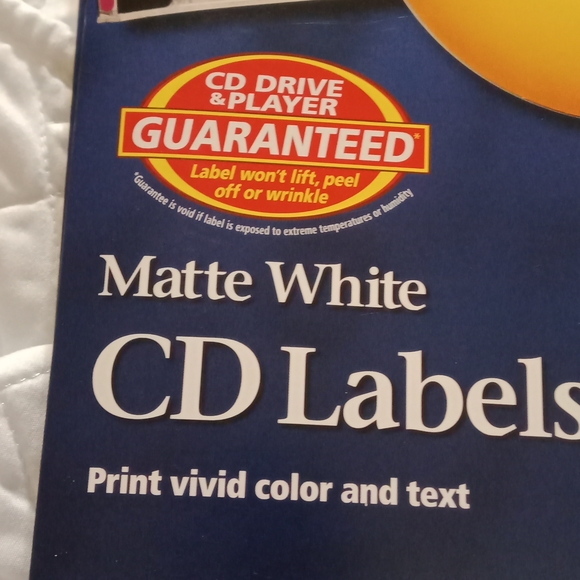 Avery | Media | Avery Matte White Cd Labels 4 Disc Labels 80 Spine ...